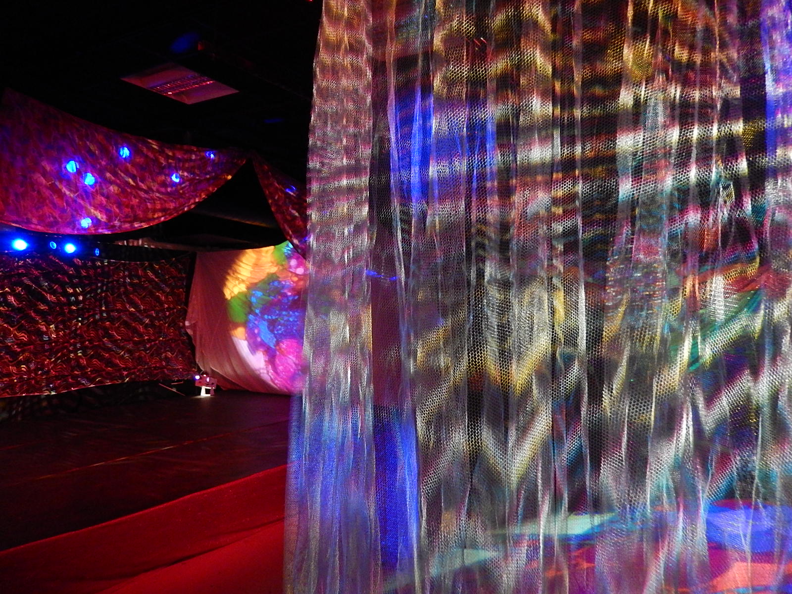 Solar 250 Hire & Service